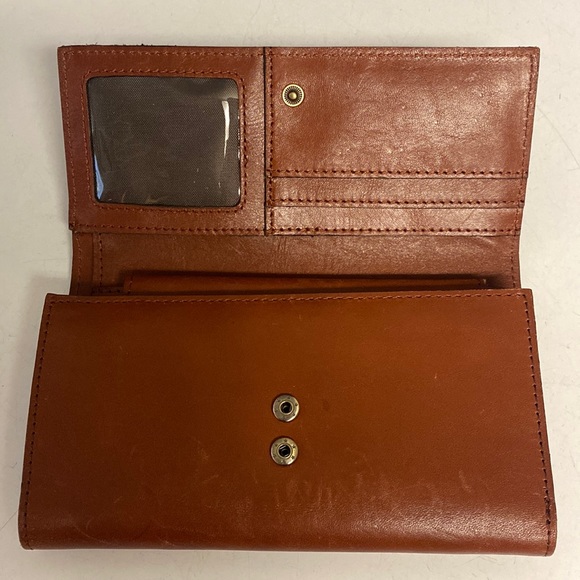 Patricia Nash | Bags | Patricia Nash Wallet Rust Trifold Leather | Poshmark